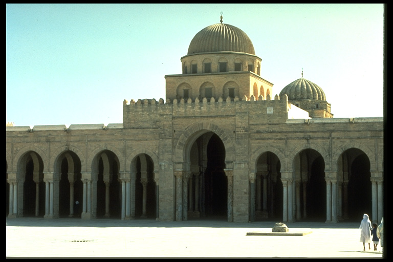 Religious Architecture and Islamic Cultures