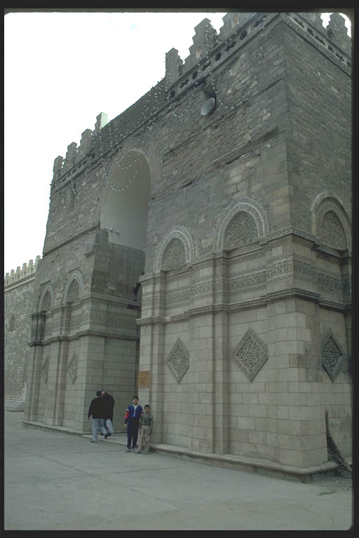 Religious Architecture and Islamic Cultures