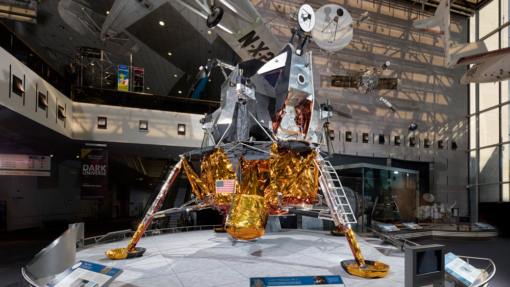 Spotlight: Curating Apollo’s stories | MIT - Massachusetts Institute of ...