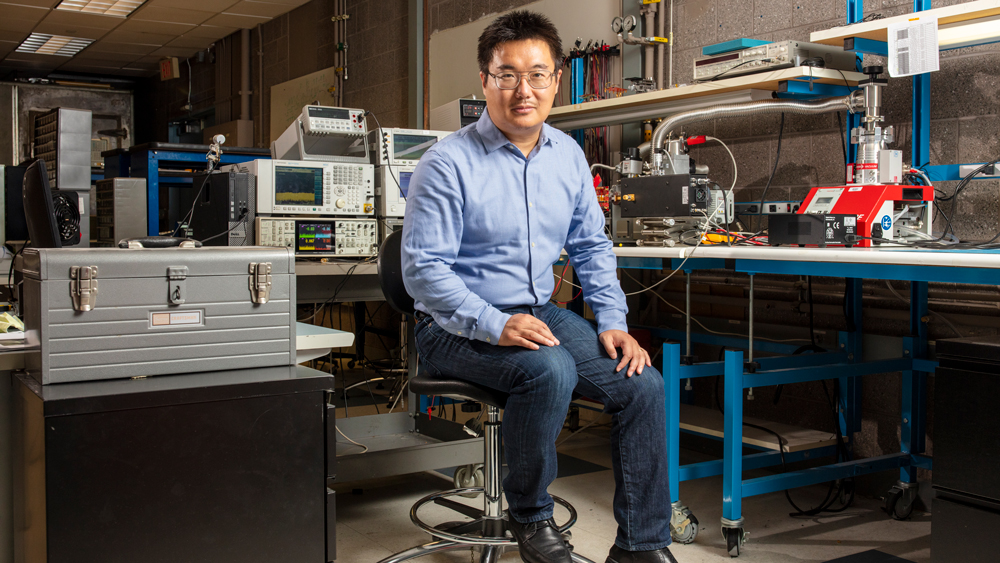 Spotlight: Pushing the limits of circuits | MIT - Massachusetts ...