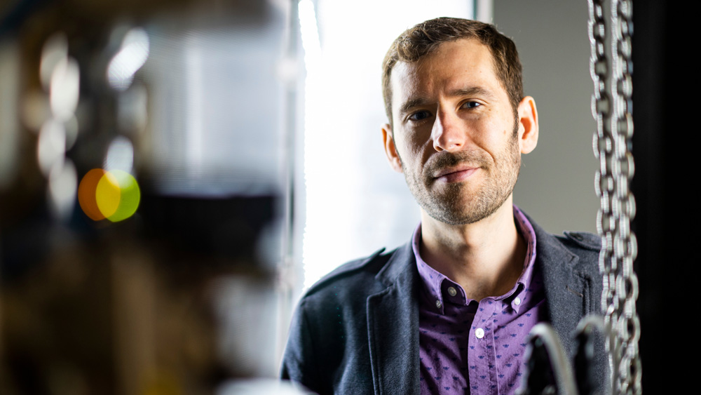 Spotlight: Inspiration at the atomic scale | MIT - Massachusetts ...